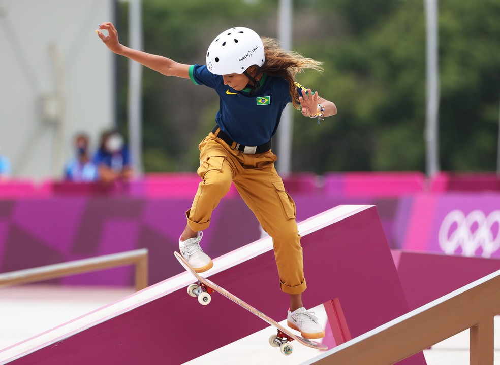 Raíssa Leal entra para história a ser a atleta brasileira mais nova a ...